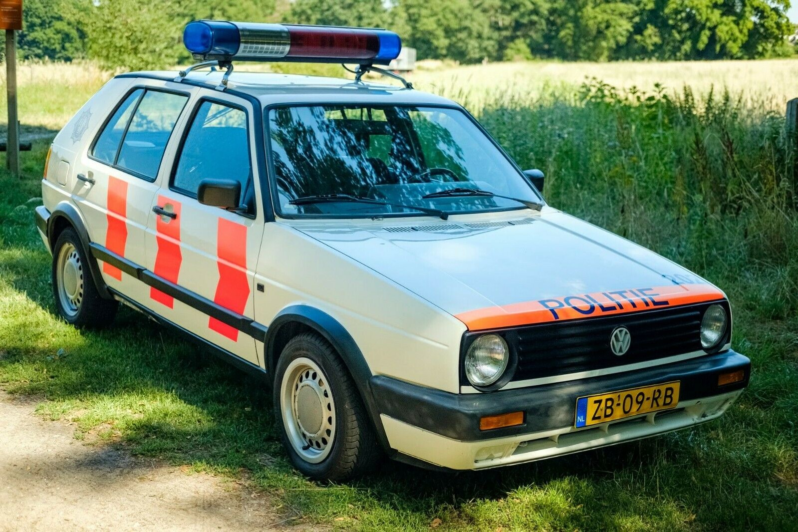 VW Golf Mk2 Polizei - BIDaCLASSIC